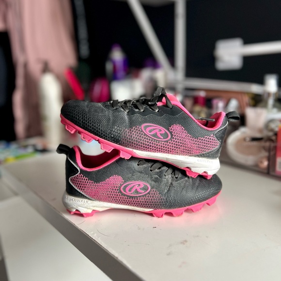 Rawlings | Shoes | Rawlings Black And Pink Sneakers With Cushioned Sole ...